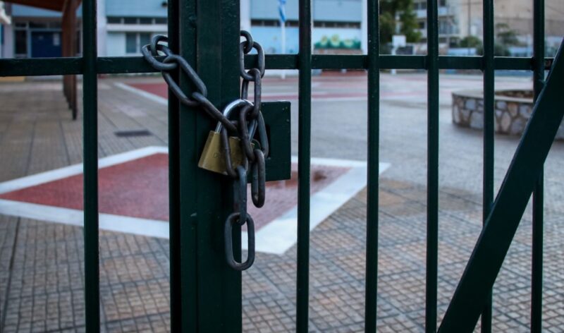 Pritet stuhi e madhe dhe erëra të forta, nesër mbyllen shkollat në Greqi - Tetova News